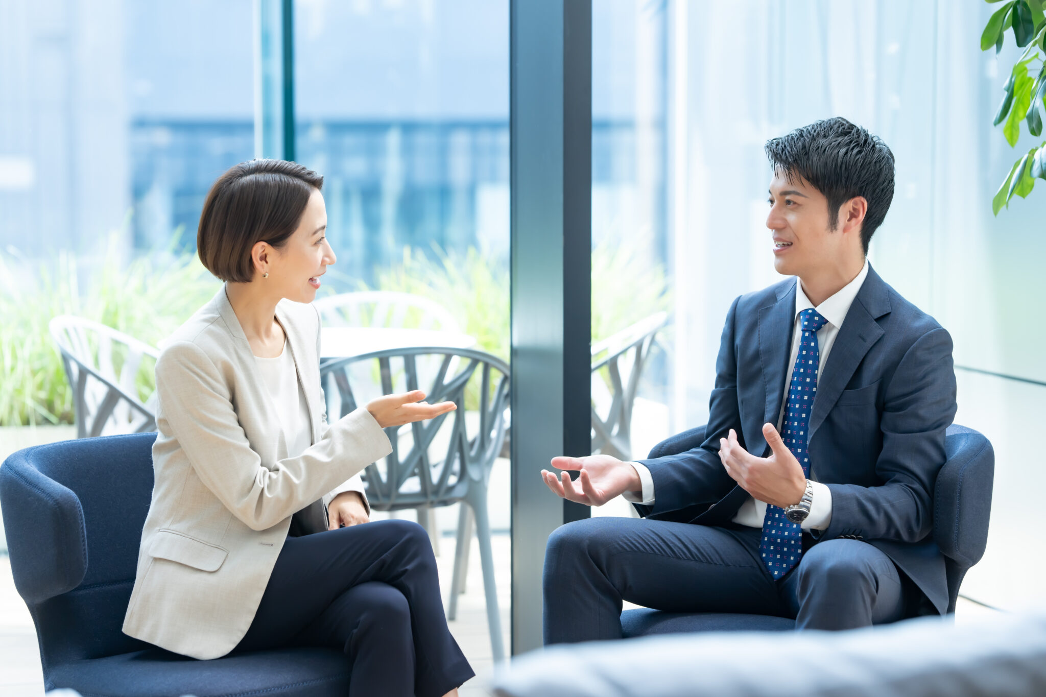 1on1ミーティングのNG行動とは？意味ないを防ぐ進め方を解説 | 人事評価を科学するヒョーカラボ